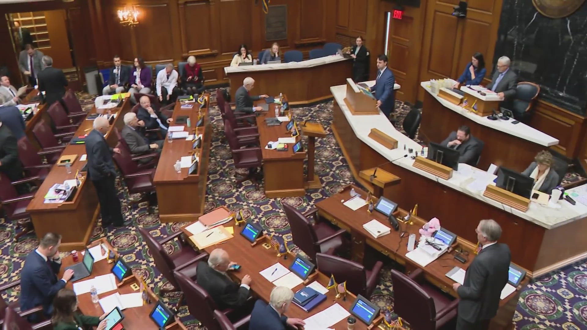 Indiana lawmakers awaiting word on possible special session regarding redistricting | wthr.com