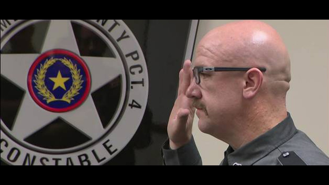 Texas man sheds 200 pounds in quest for dream job as police officer ...