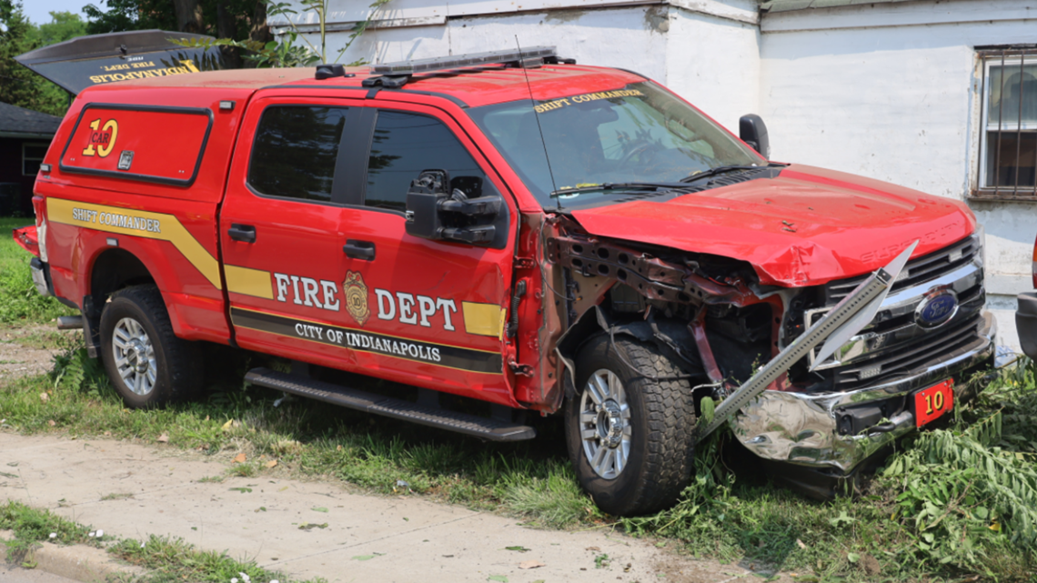 IFD battalion chief in crash that totaled van | wthr.com