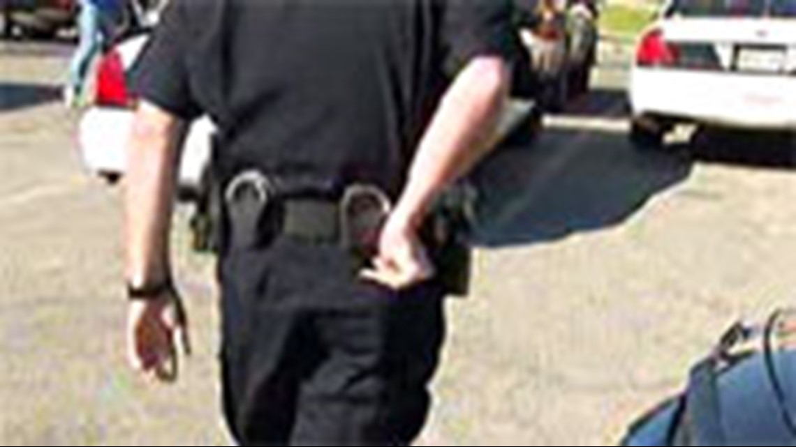 Metro officers get new uniform option | wthr.com