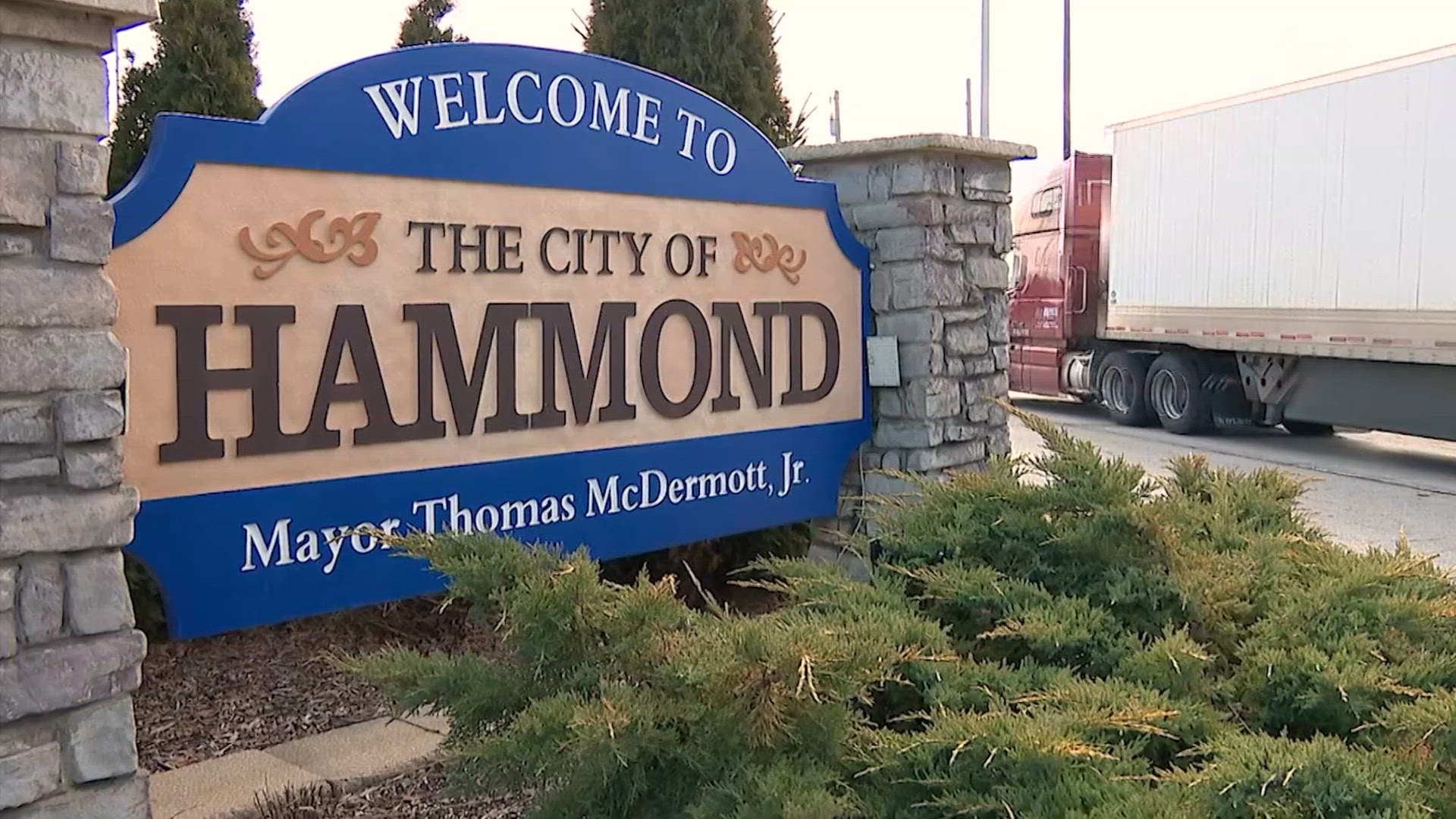 Indianapolis woman saved by bystanders after almost drowning in Parke ...