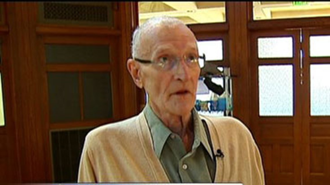 Billionaire Bill Cook dies | wthr.com