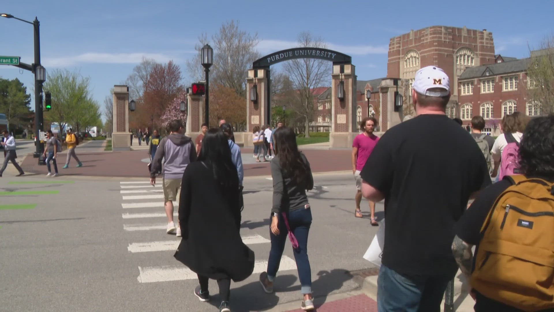 Fans ready to welcome home Purdue players after NCAA championship game ...
