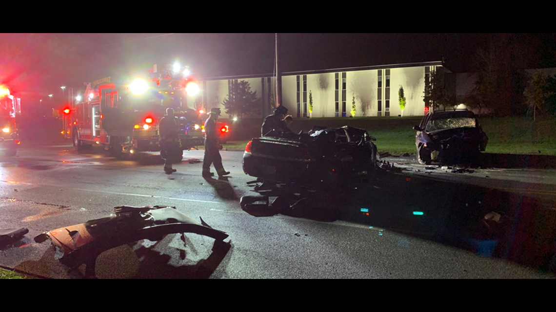 Serious crash in Speedway leaves drivers with minor injuries | wthr.com