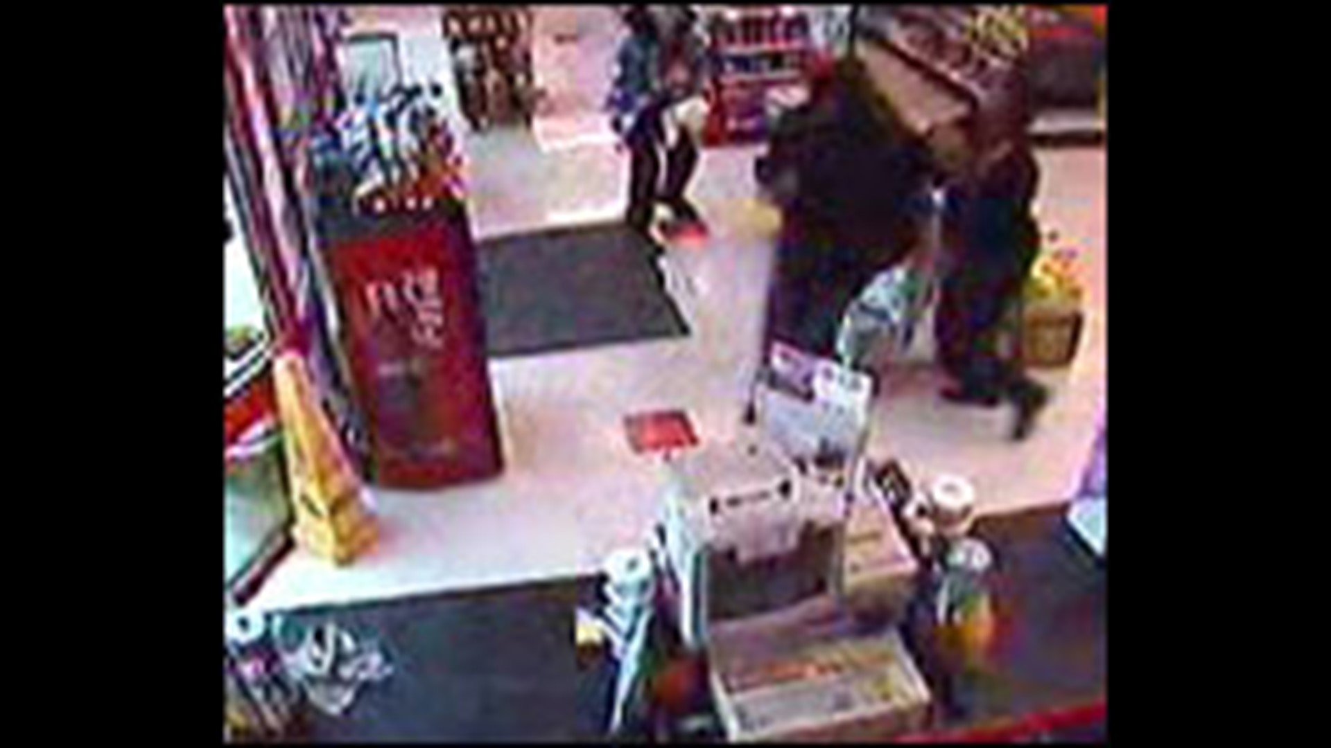 Man who helped stop AutoZone robbery speaks | wthr.com