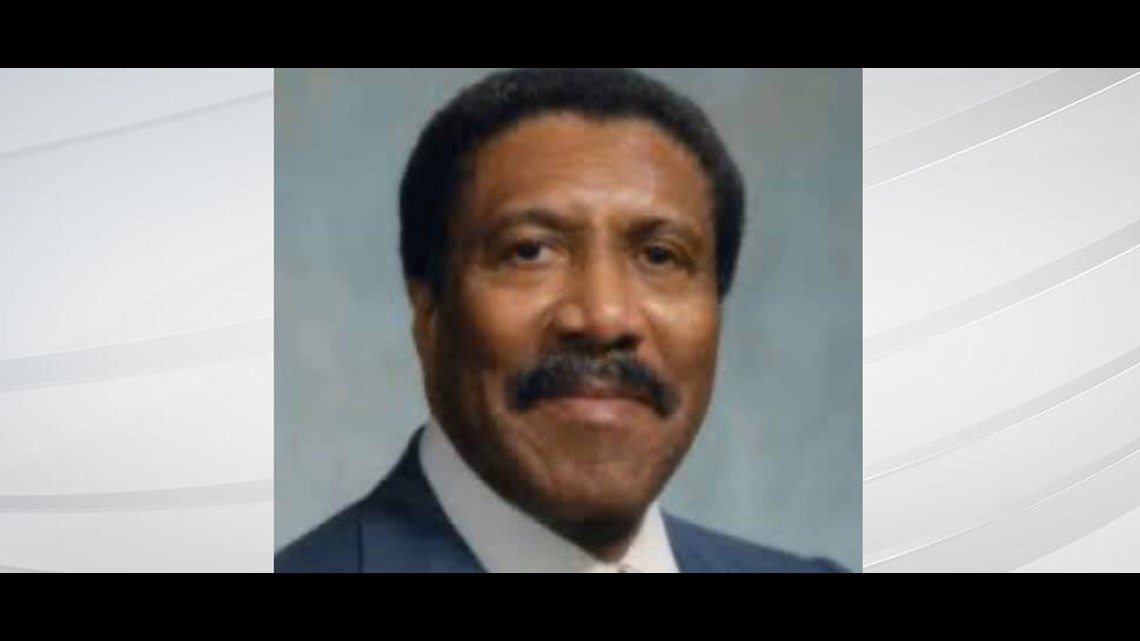 Civil rights activist the Rev. Clay Evans dead at age 94 | wthr.com