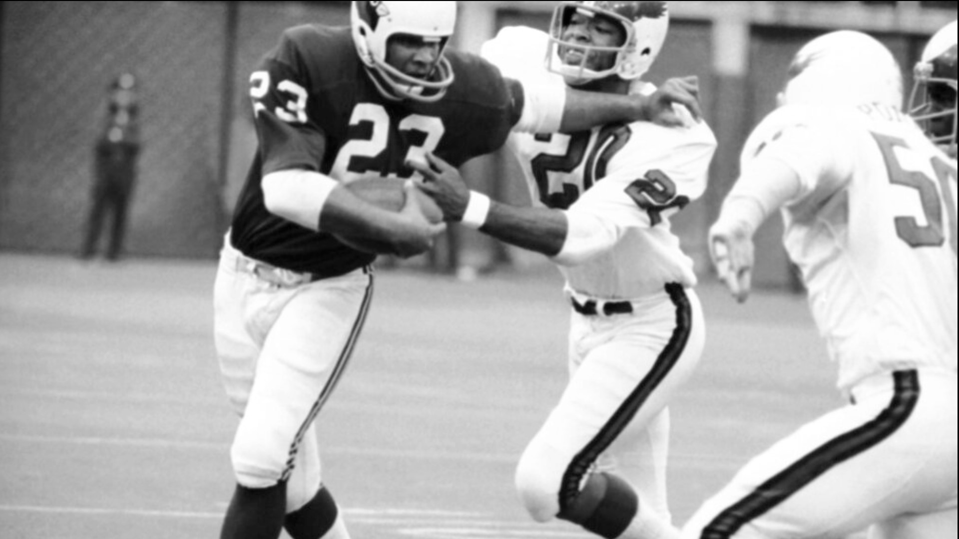 Purdue football icon Leroy Keyes dies at 74 | wthr.com