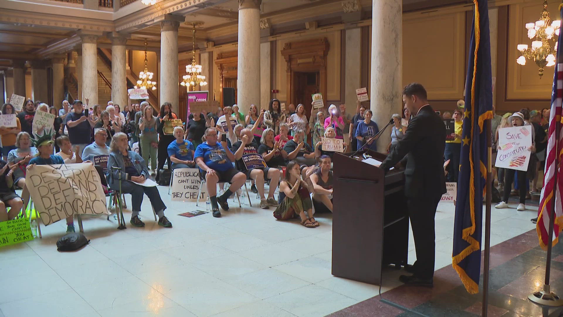 Vice President JD Vance's visit to Indiana Statehouse met with protests ...