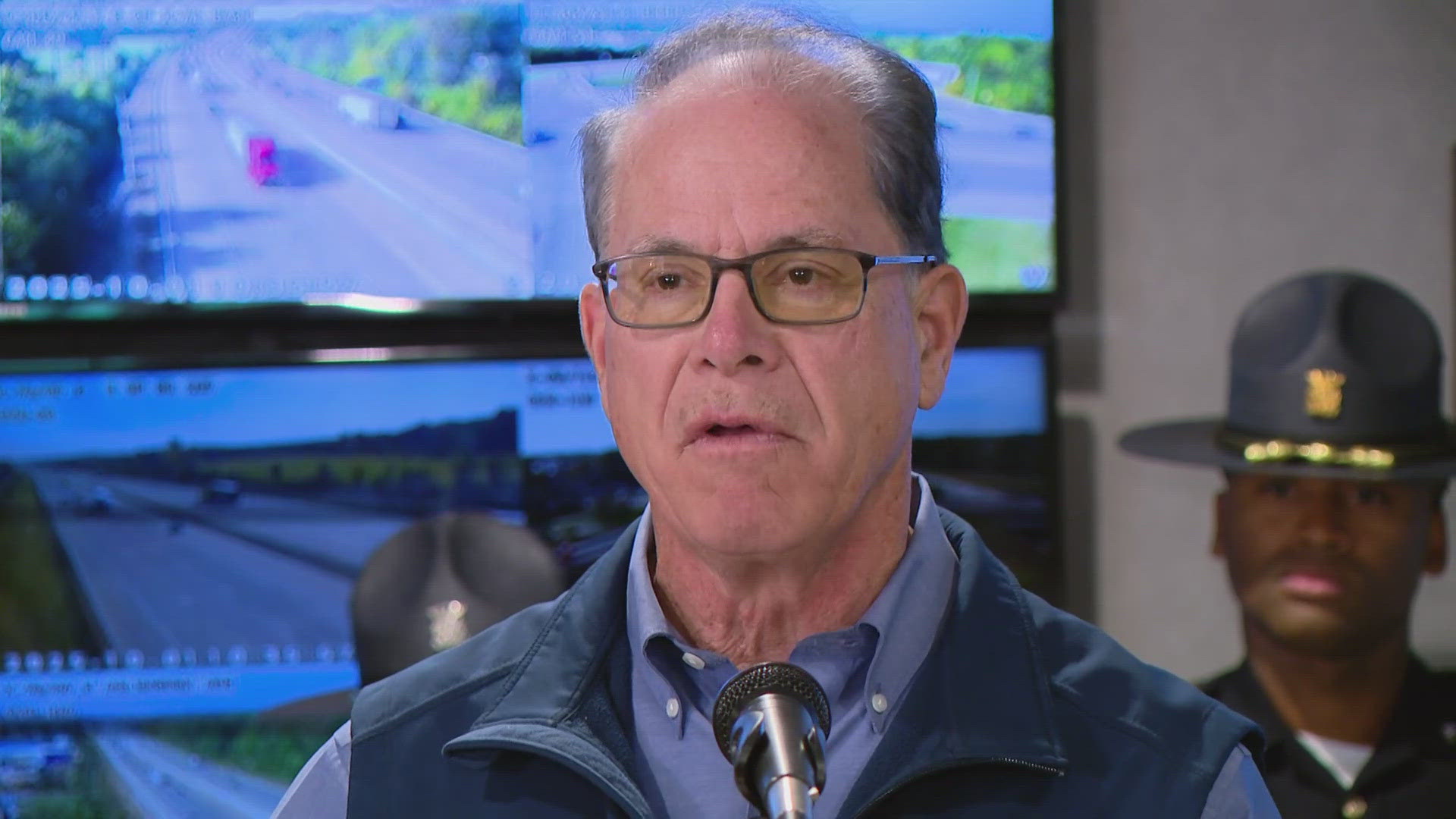 ICE detainees arriving at Miami Correction Facility | wthr.com