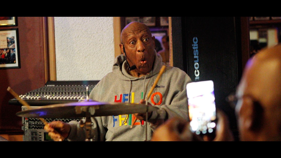 Cosby: Friends prompted Monday's return to stage | wthr.com