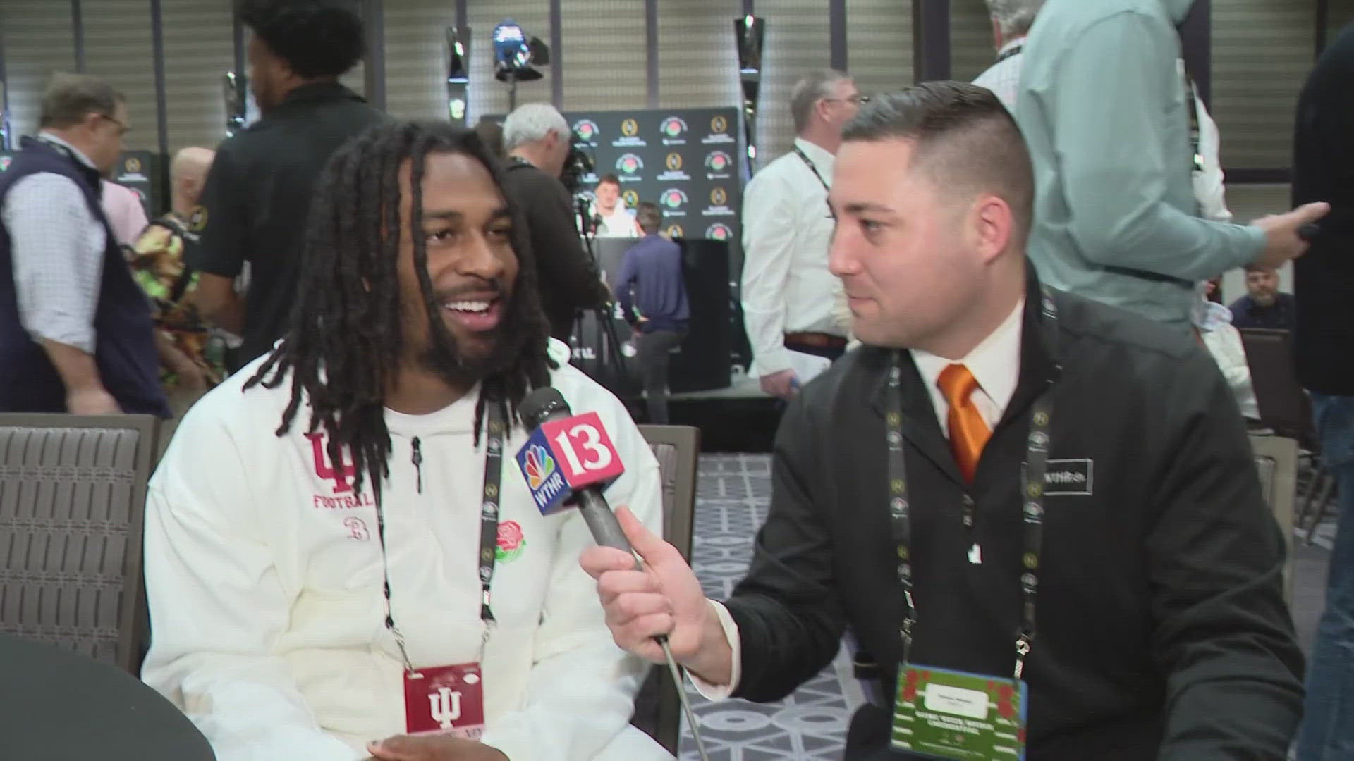 Dominic Miranda talks with IU wide receiver Omar Cooper Jr ahead of the ...