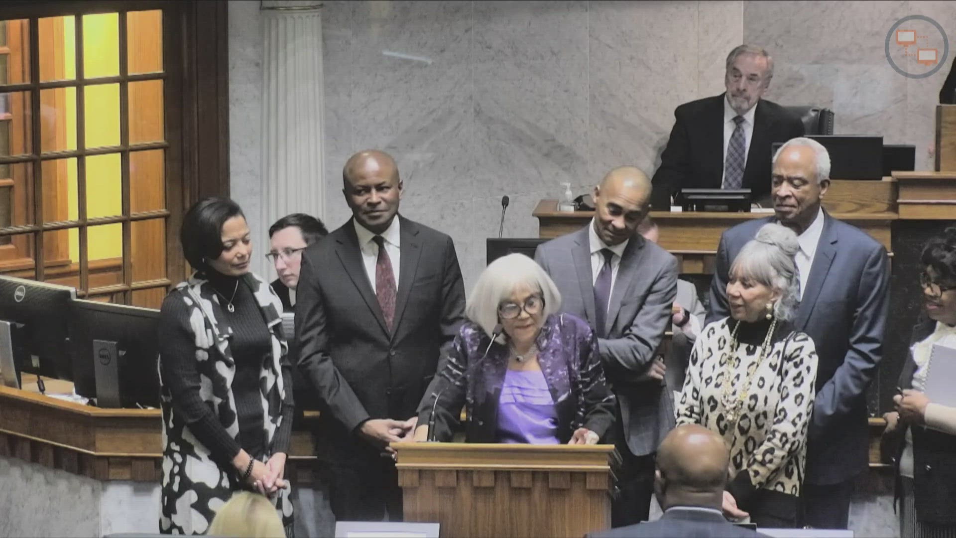 State senate honors TV legend Barbara Boyd | wthr.com