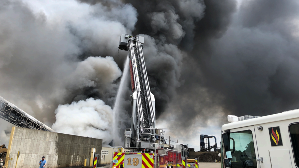 Firefighters battle another large fire at southwest Indy scrapyard ...