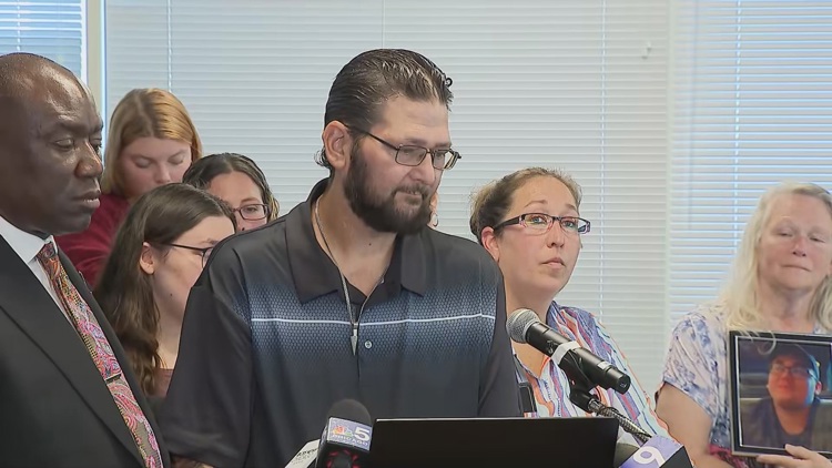 Body camera video released from Indiana father's death | wthr.com