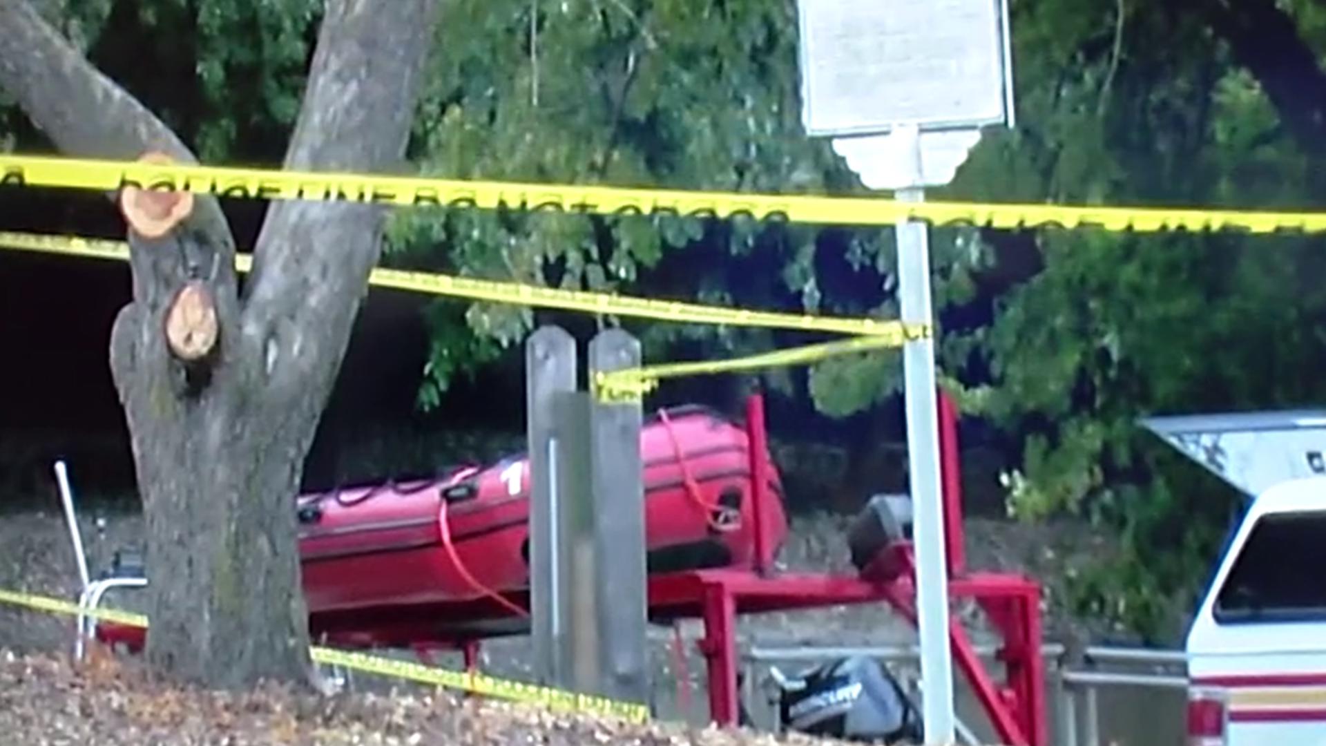 Man arrested after bodies of 2 people found in Ft. Wayne river | wthr.com