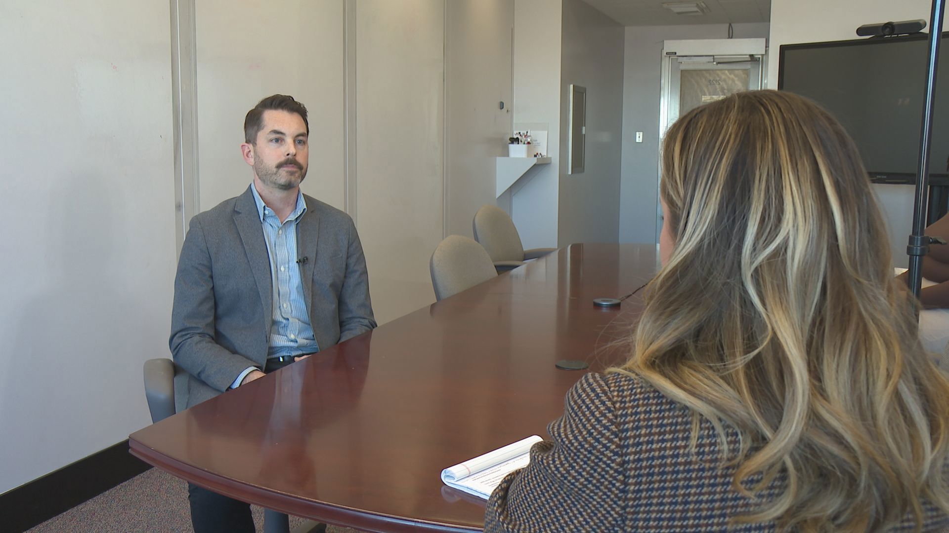 Neighbors call for help with unhoused in Garfield Park neighborhood | wthr.com