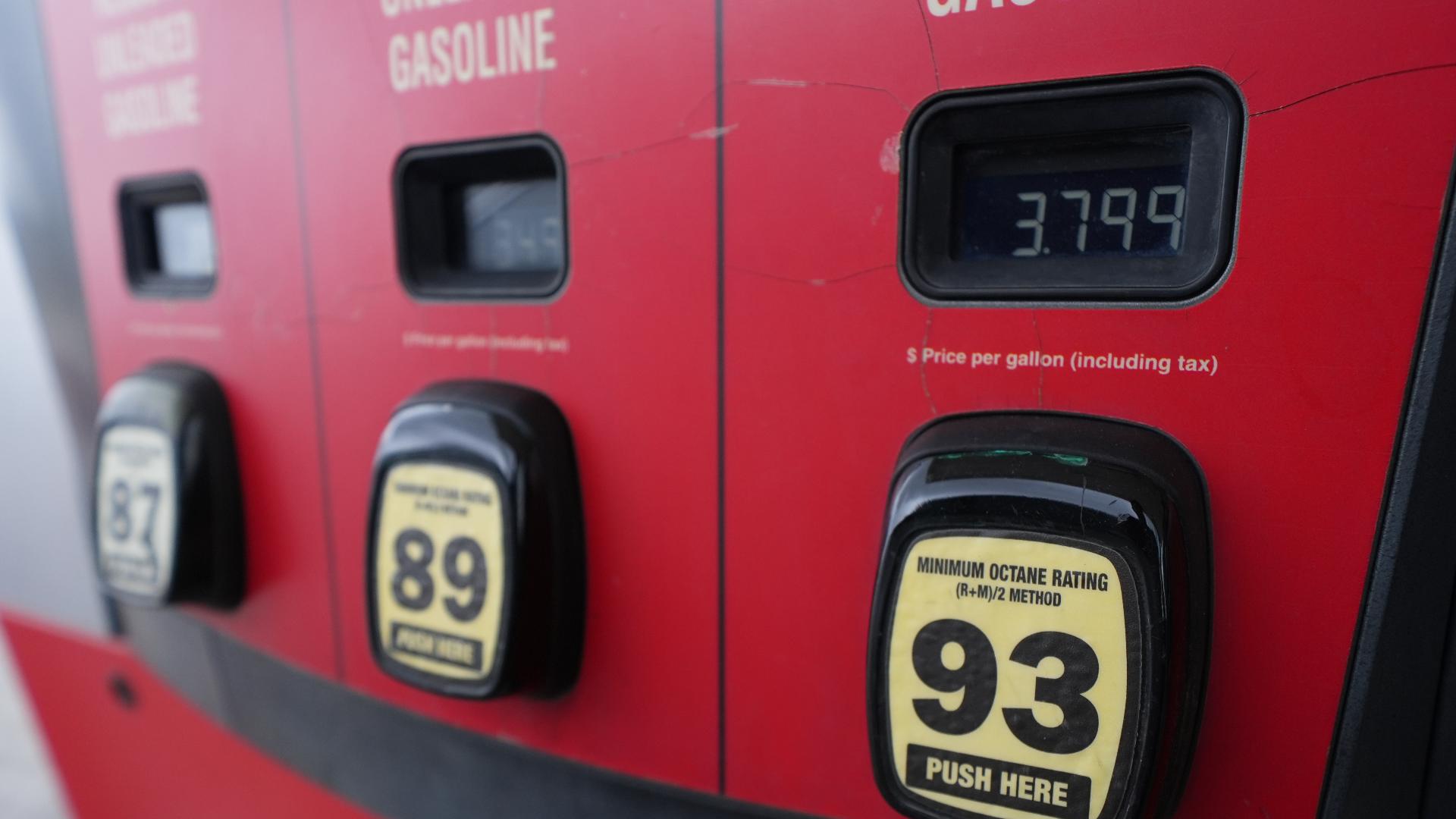 Indiana AG launches online public portal to track gas prices | wthr.com
