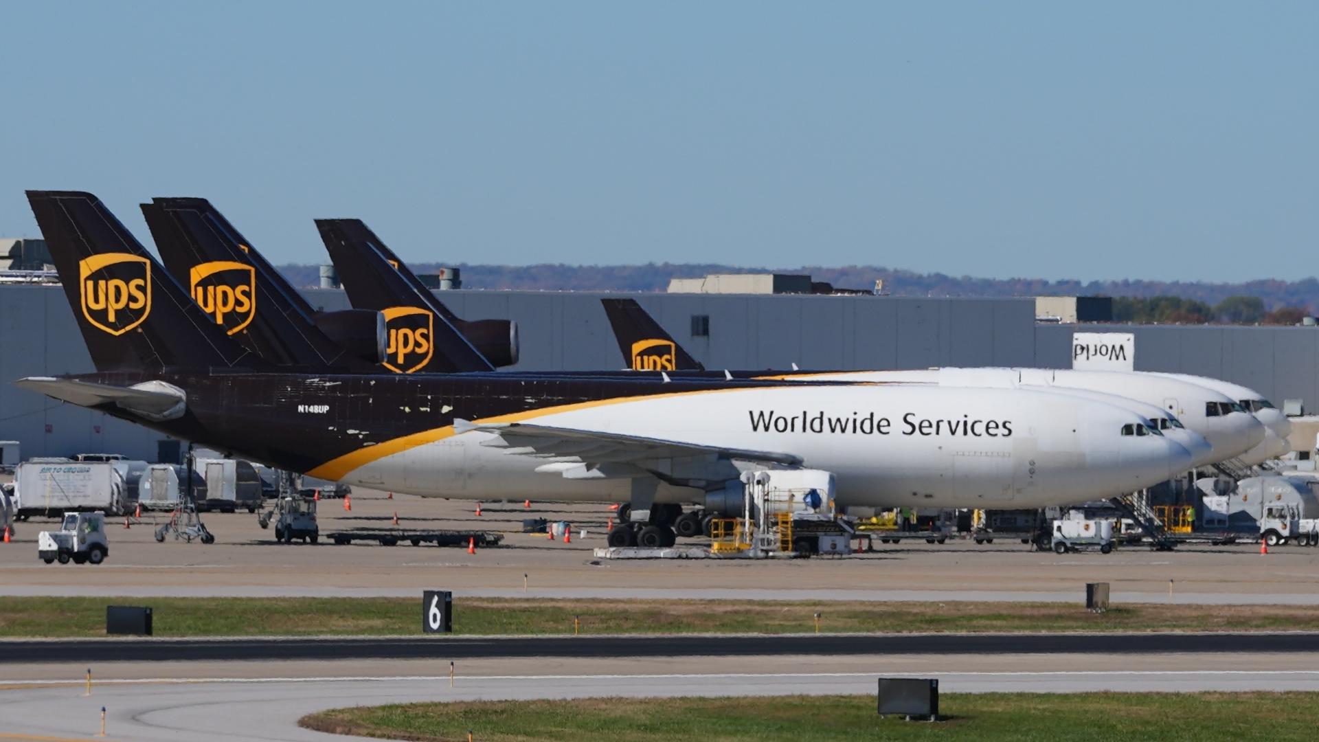 UPS and FedEx grounding MD-11 planes following deadly Kentucky crash ...