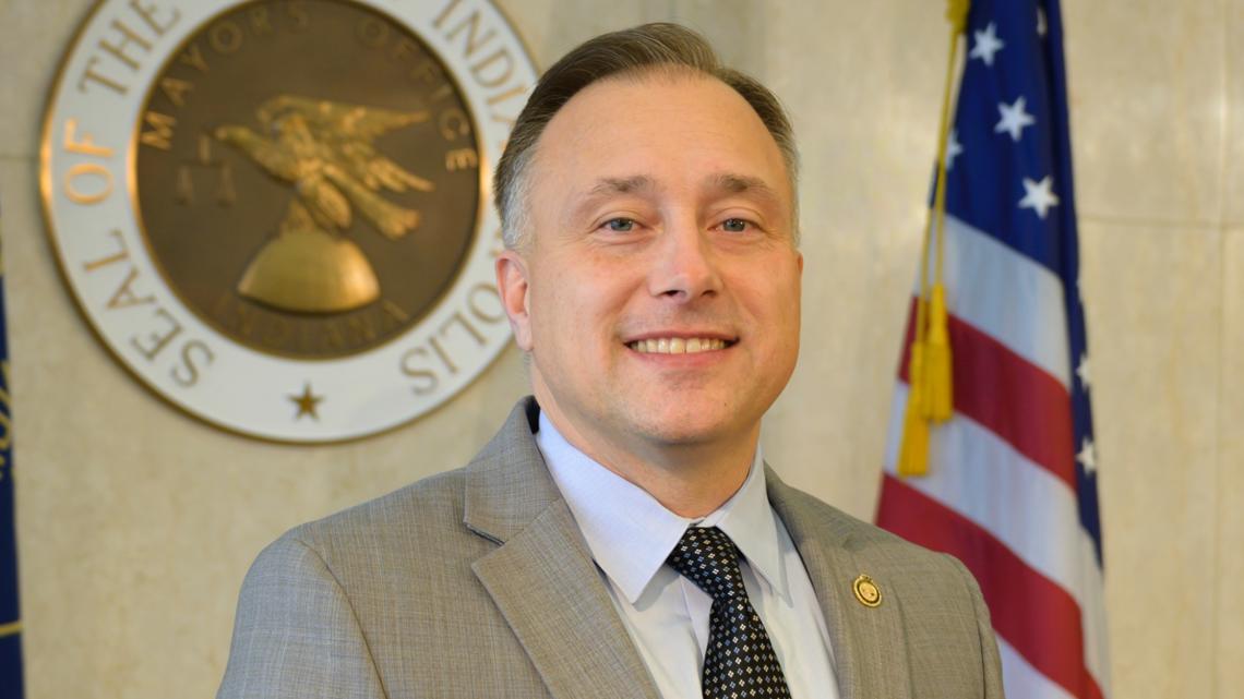 Outgoing IMPD Chief Chris Bailey starts new role as Mayor Hogsett's ...