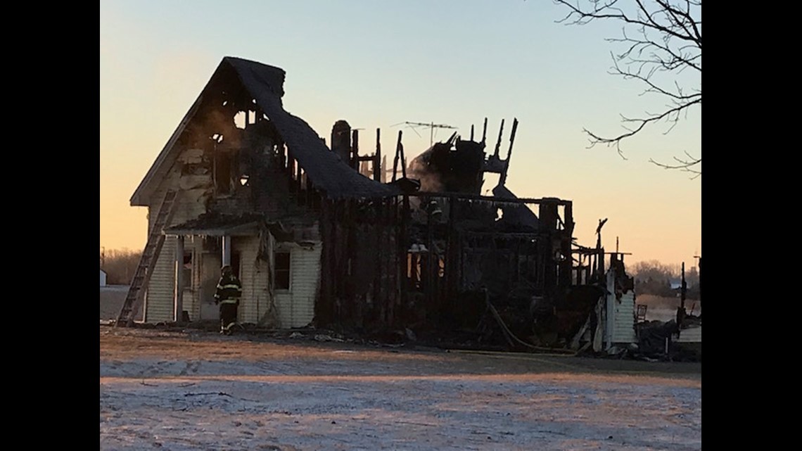 Six people injured in early morning Clinton County house fire | wthr.com