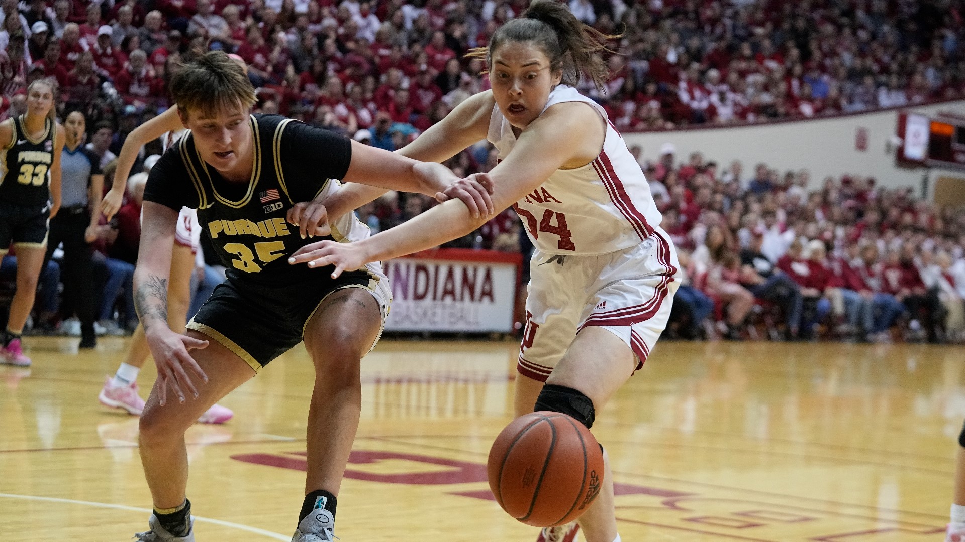 Indiana women beat Purdue to clinch share of Big Ten title | wthr.com