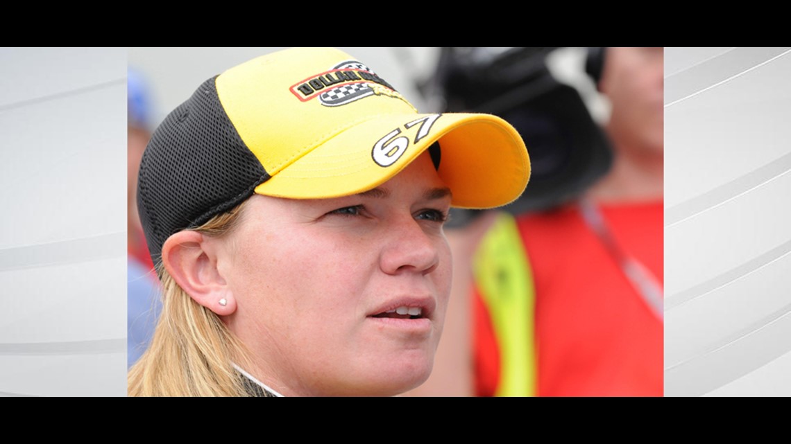 Sarah Fisher to test out IMS dirt track | wthr.com