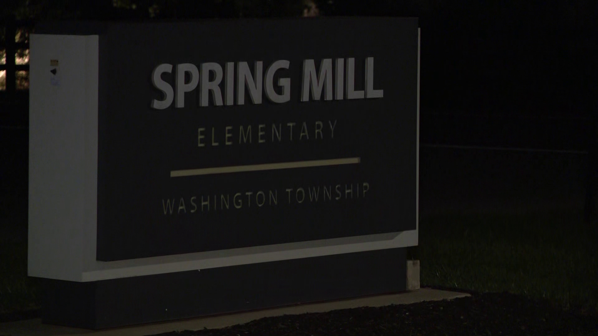 Woman arrested for OWI after allegedly crashing into Spring Mill ...