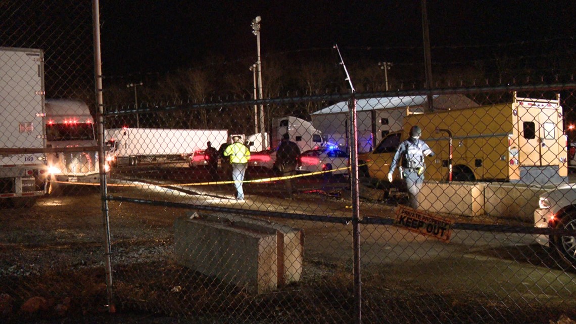 Pedestrian struck, killed in east Indy crash | wthr.com