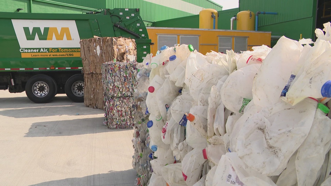 New Waste Management recycling plant opens on Indy's west side | wthr.com