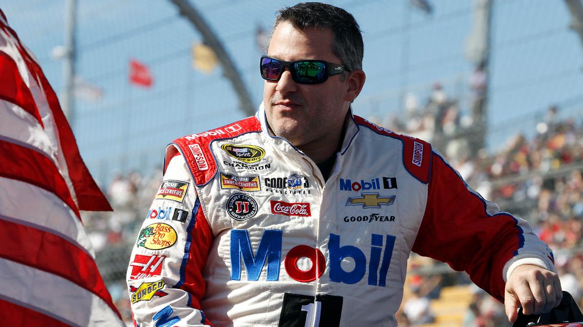 Tony Stewart returns to NASCAR in Ram Truck debut at Daytona ...