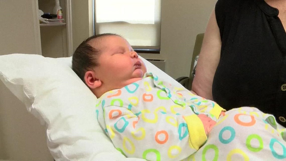 Whoa baby! South Carolina mom delivers 14-pound newborn | wthr.com