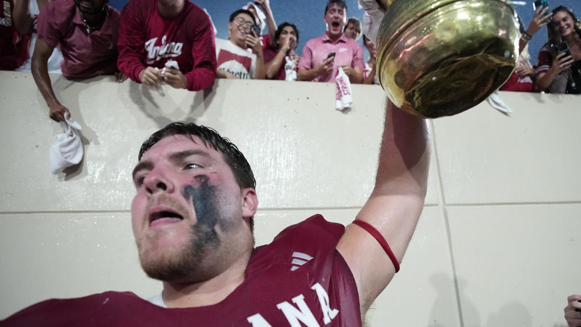 AP Top 25 gets an overhaul behind No. 1 Ohio State, No. 2 Indiana ...