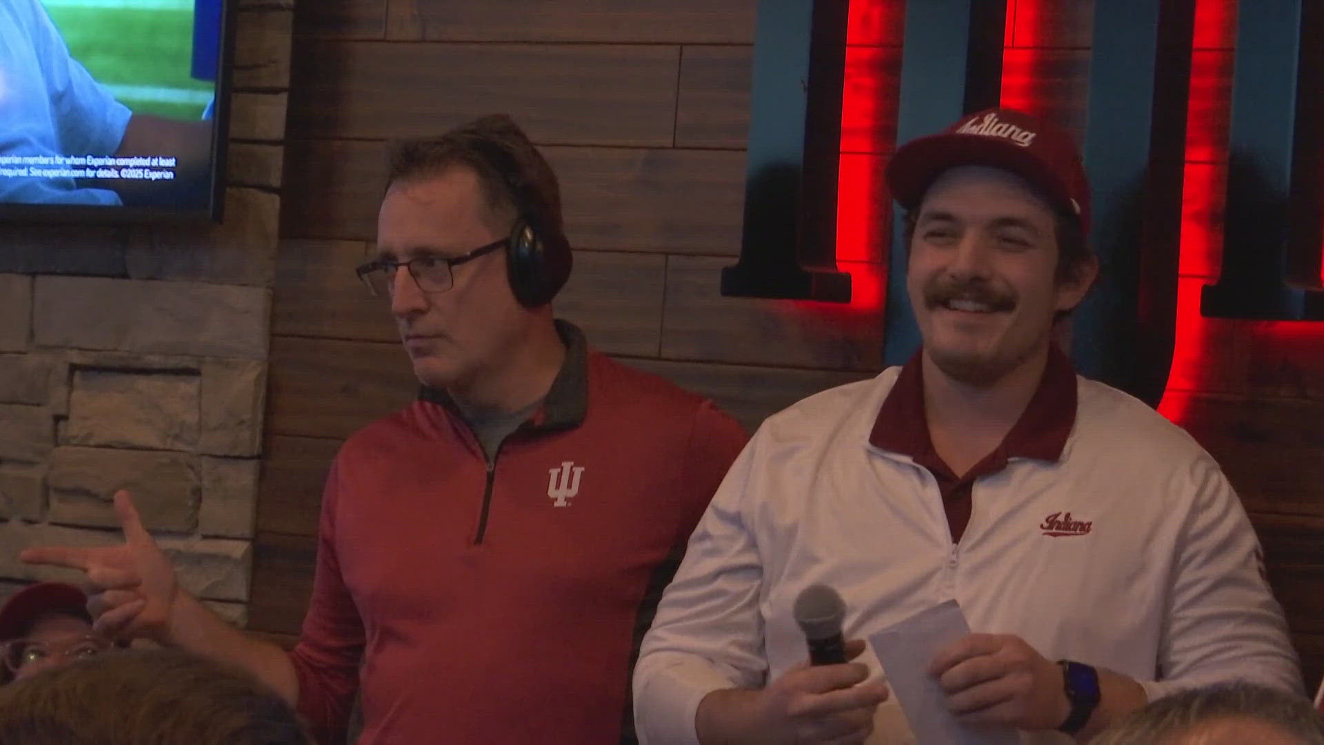 IU fans hold Curt Cignetti look-alike contest at the District Tap in ...