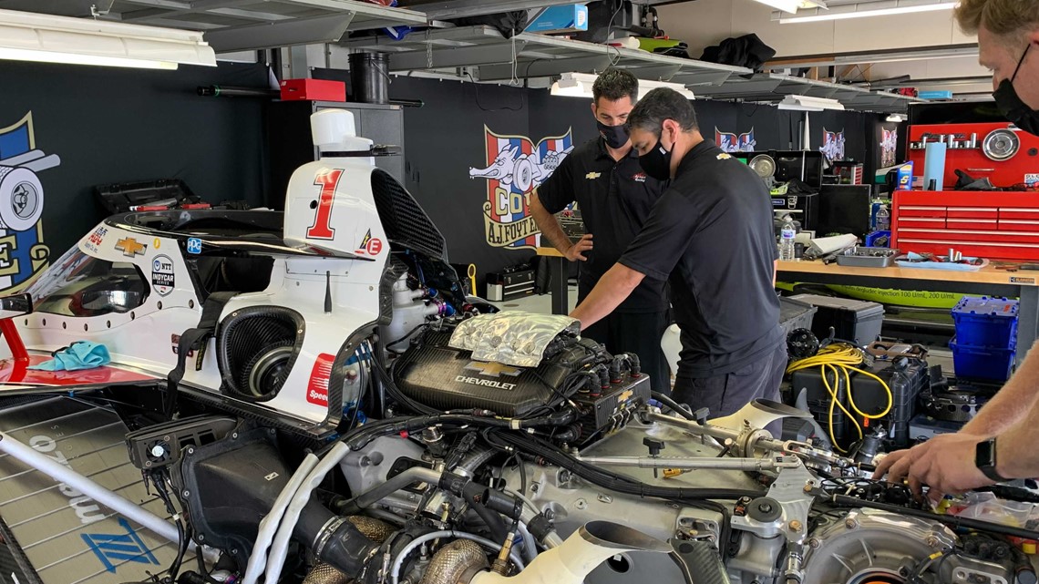 IndyCar mechanic who creates art for fans opens brick and mortar ...