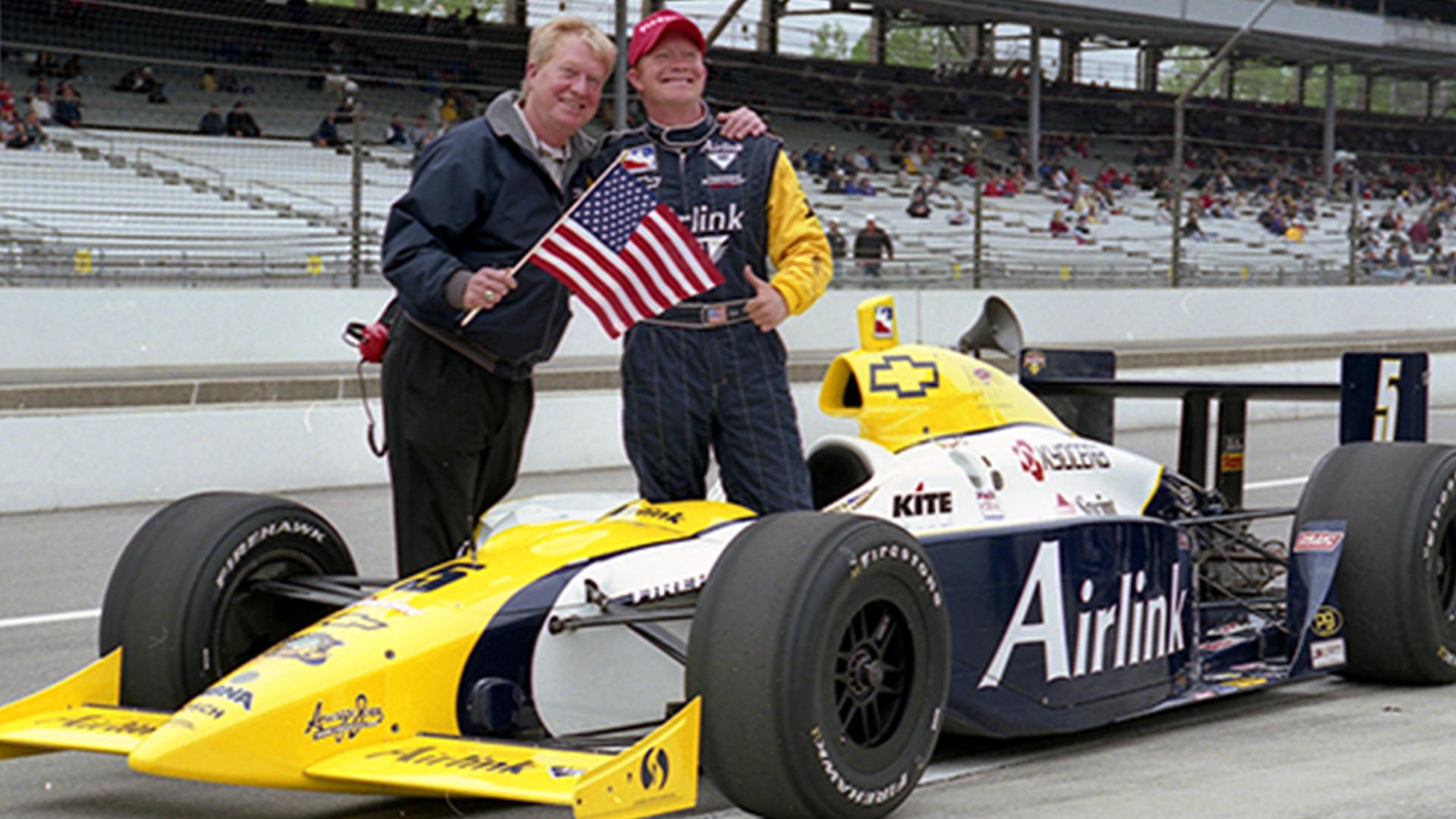 Former IndyCar driver Rick Treadway dies after motorcycle crash ...