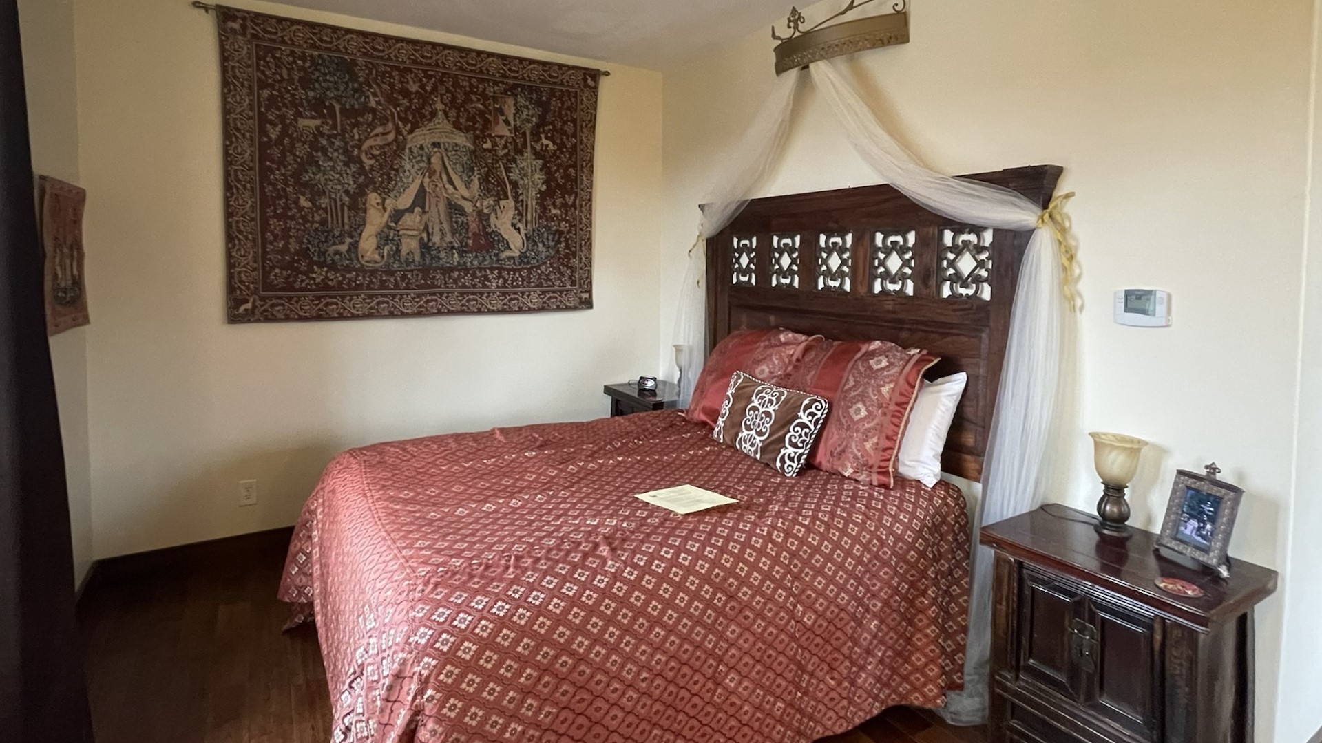 A look inside Clayshire Castle | wthr.com