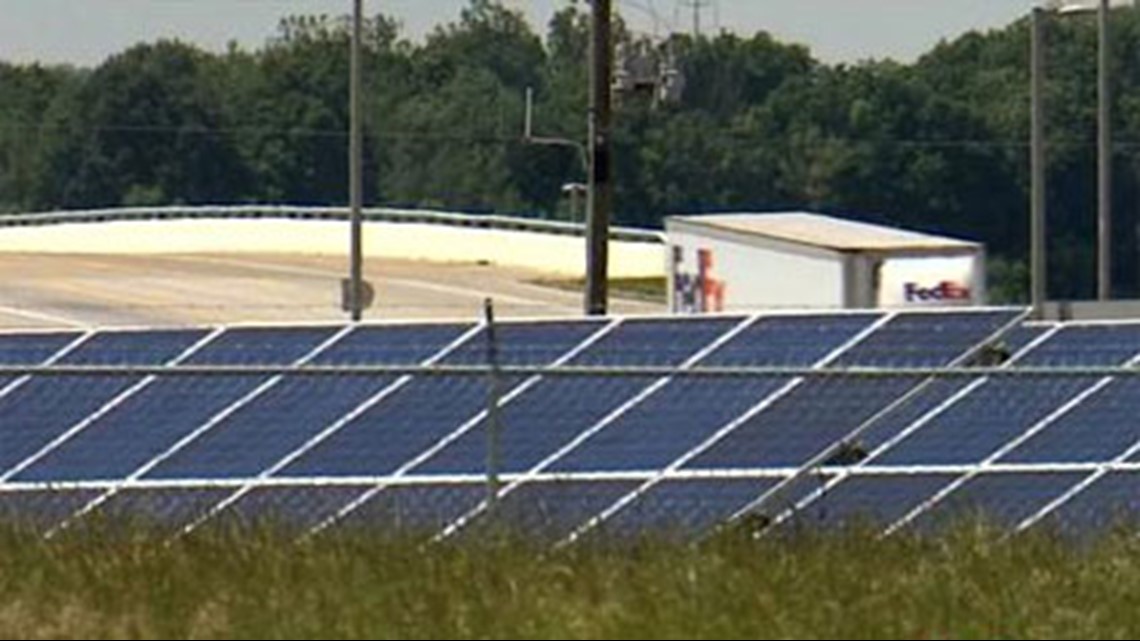 Solar farm grows near Indianapolis airport | wthr.com