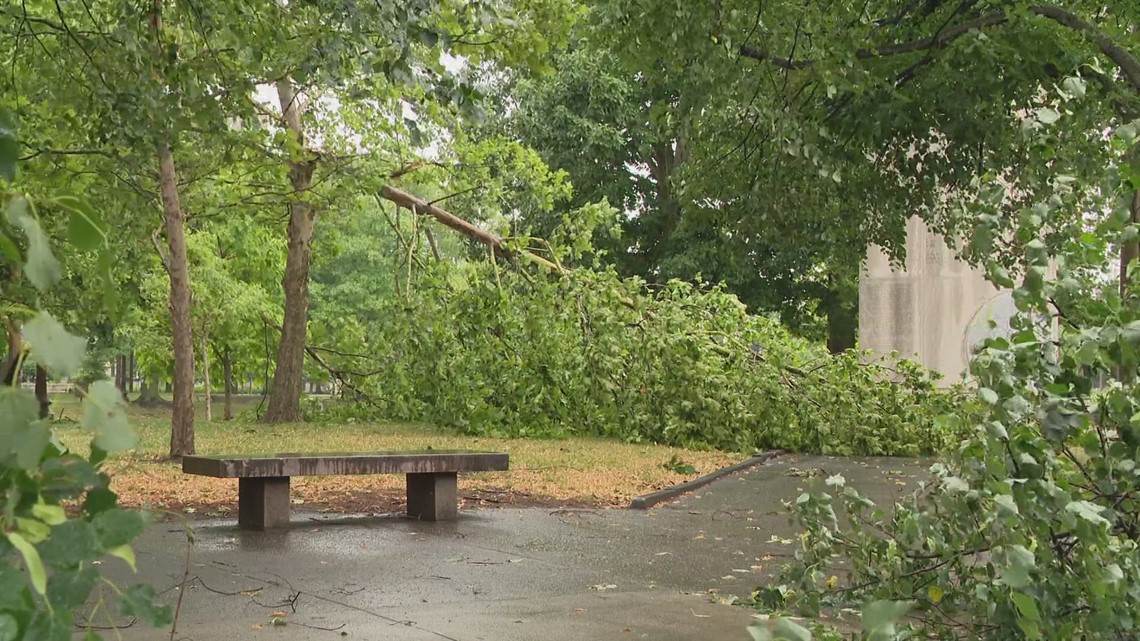 Strong storms leave damage in downtown Indianapolis | wthr.com