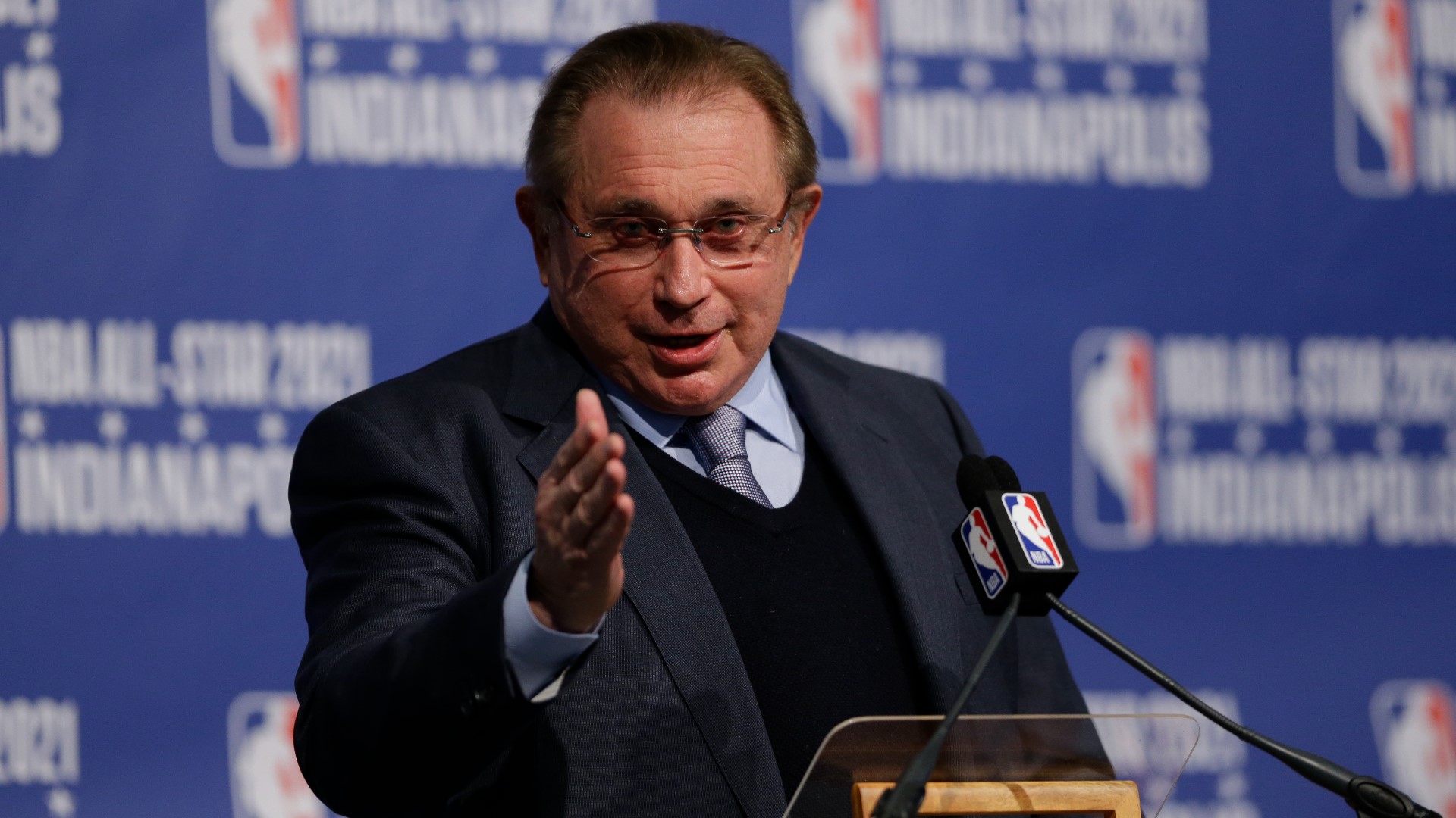 Herb Simon among Basketball Hall of Fame finalists | wthr.com