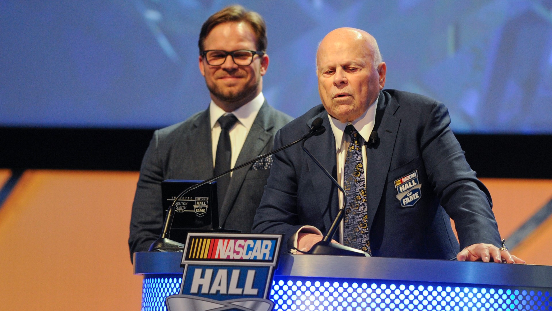 Denny Hamlin, Marcus Smith argue on social media | wthr.com