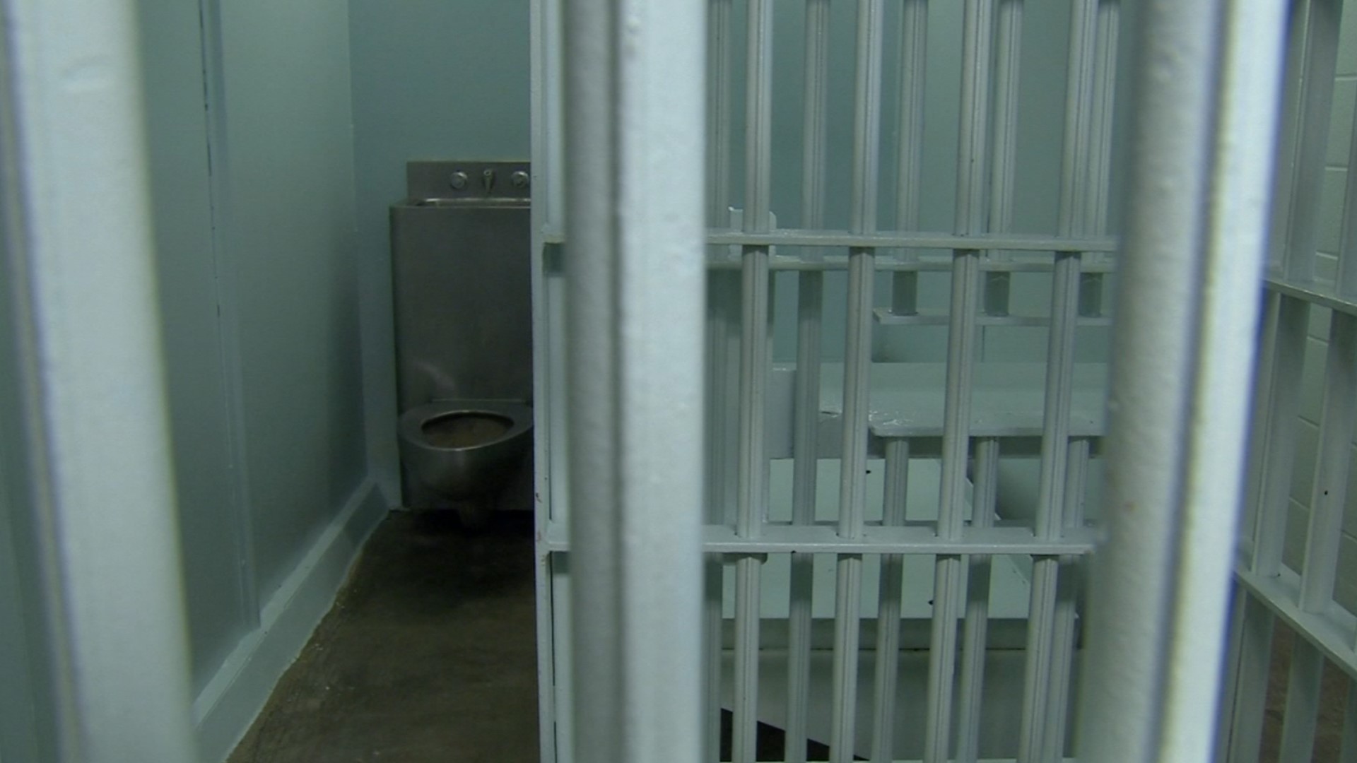 Johnson County Jail inmate charged after allegedly beating another ...