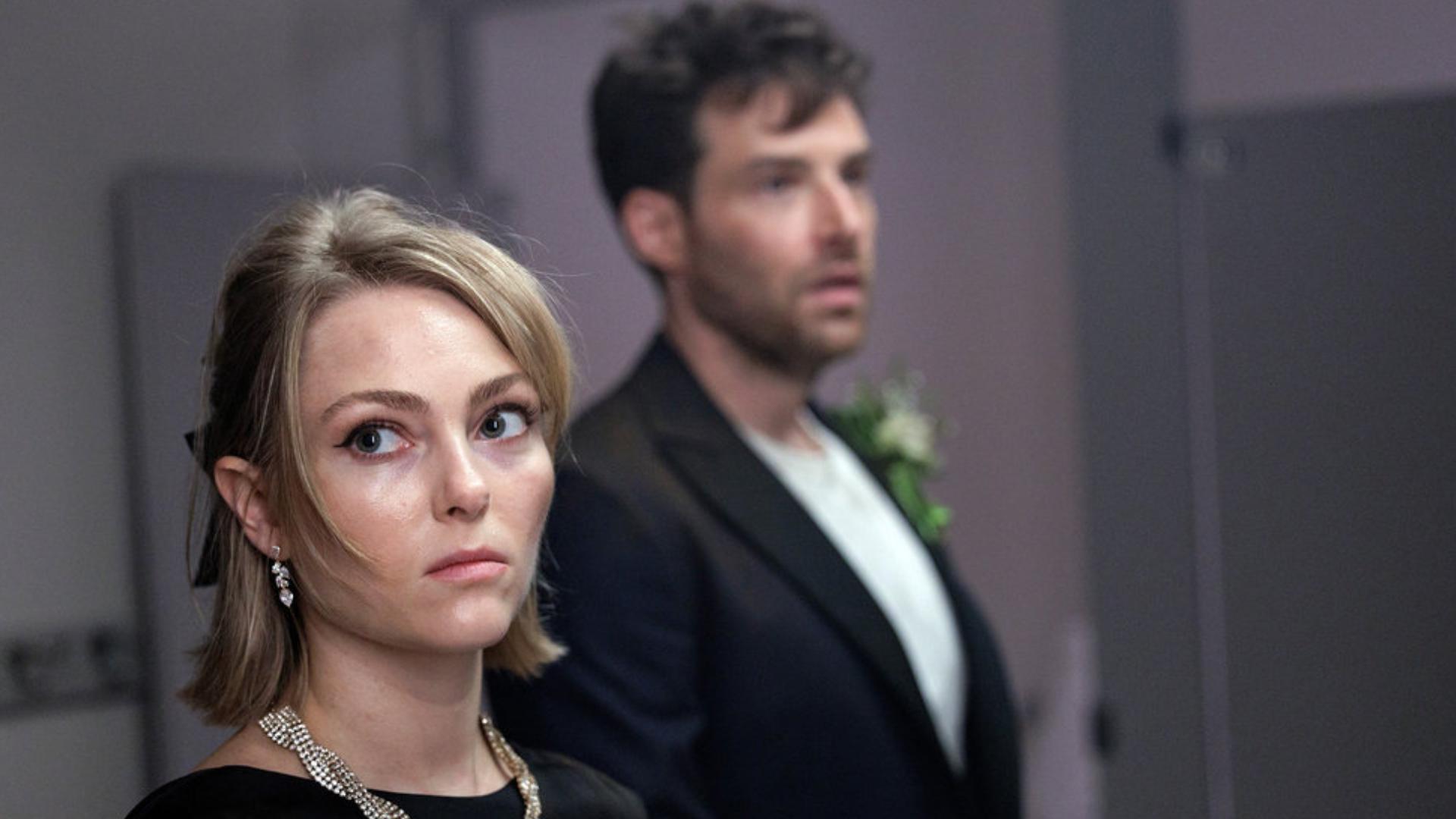 AnnaSophia Robb, Ben Rappaport preview 'Grosse Pointe Garden Society ...