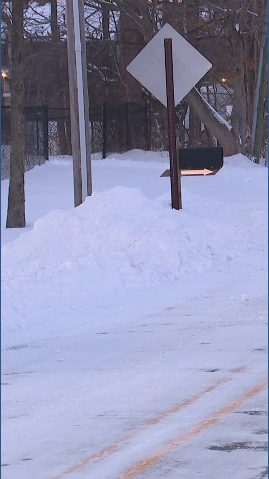Indy's DPW, contractors working to clear streets | wthr.com