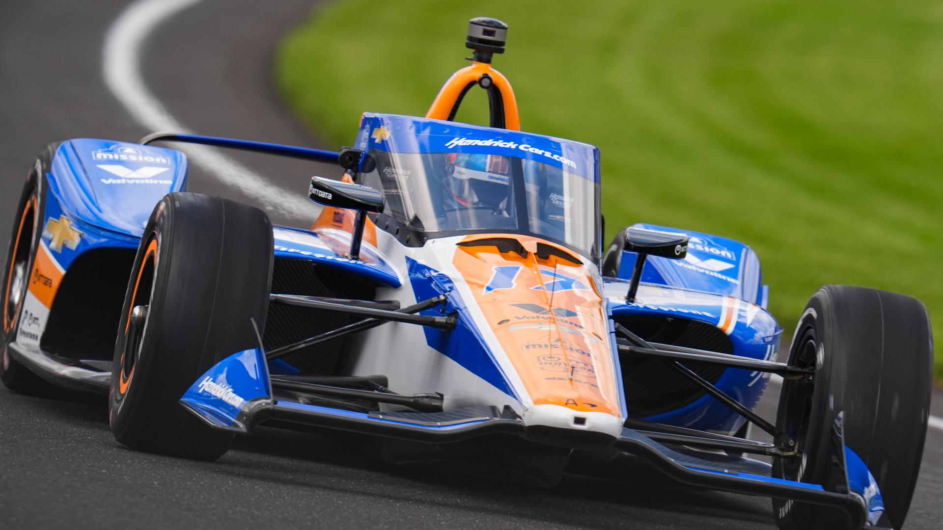 Kyle Larson qualifies for Indianapolis 500 on second attempt | wthr.com