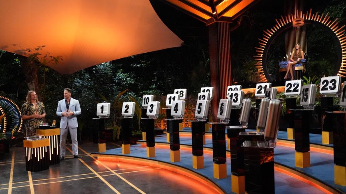 David Genat wins historic $5.8M on 'Deal or No Deal Island' | wthr.com
