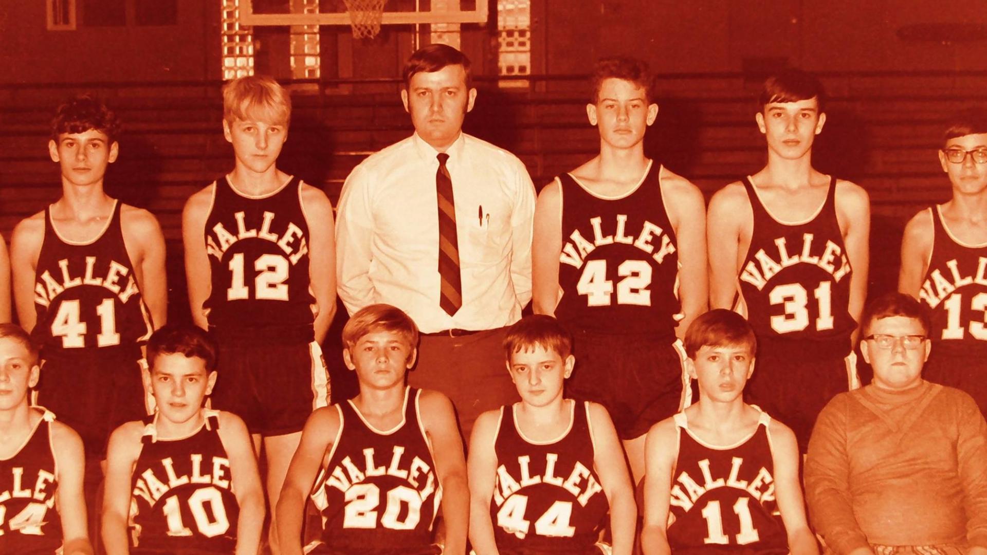 New book gives insight on legendary NBA star Larry Bird's youth | wthr.com