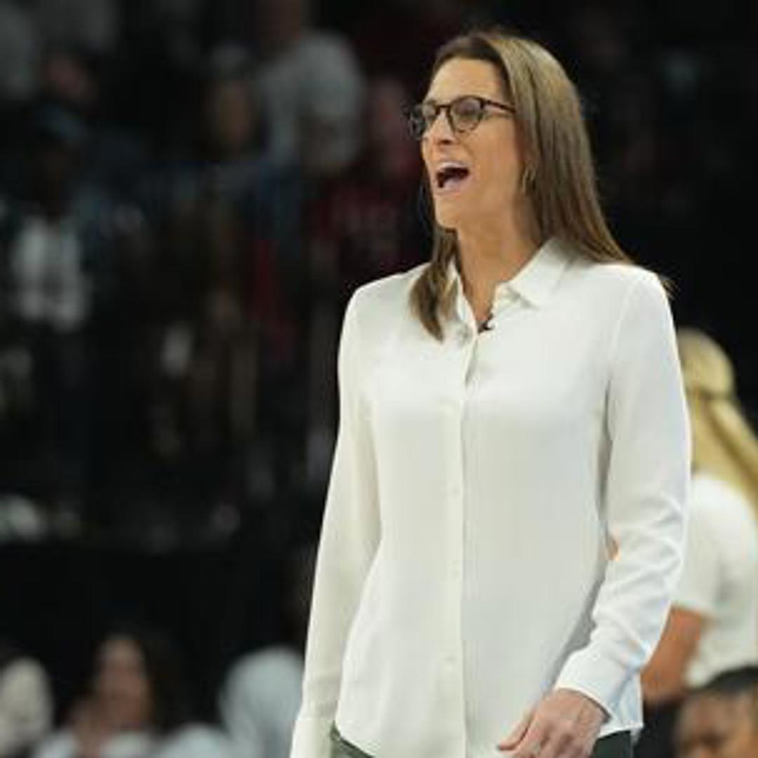 Aces coach Becky Hammon slams officiating after physical Game 2 win ...
