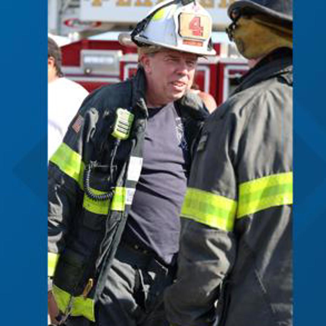 Indianapolis Fire Department announces death of Battalion Chief Barry ...
