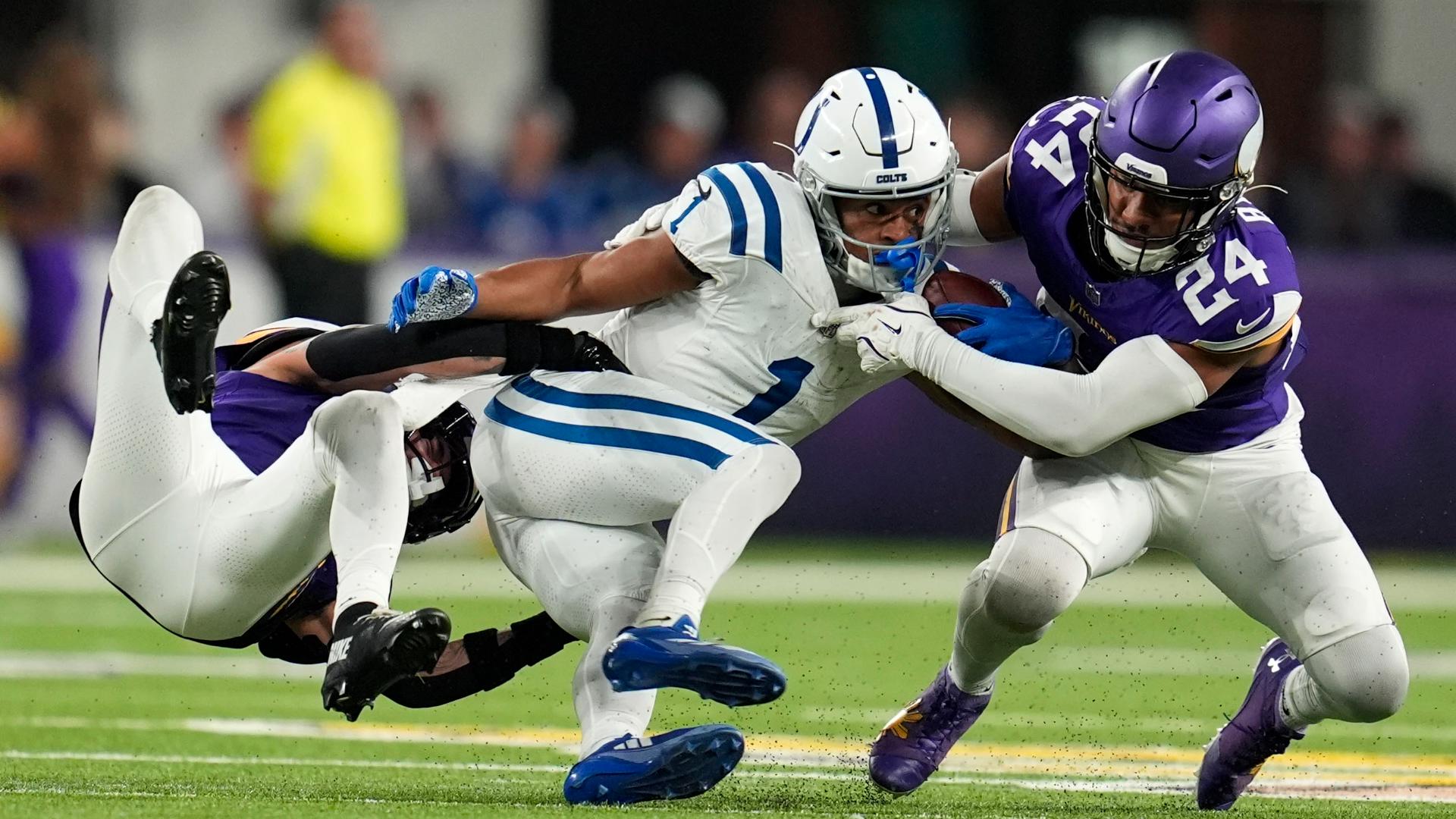 Colts sign Camryn Bynum, Neville Gallimore and re-sign David Long Jr ...