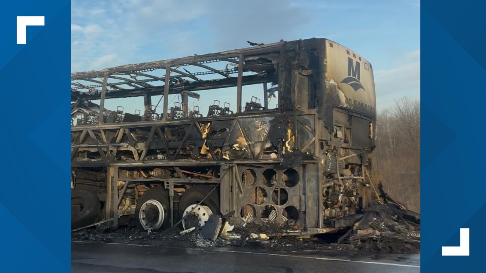 Bus carrying IU Indy men's basketball team catches fire | wthr.com